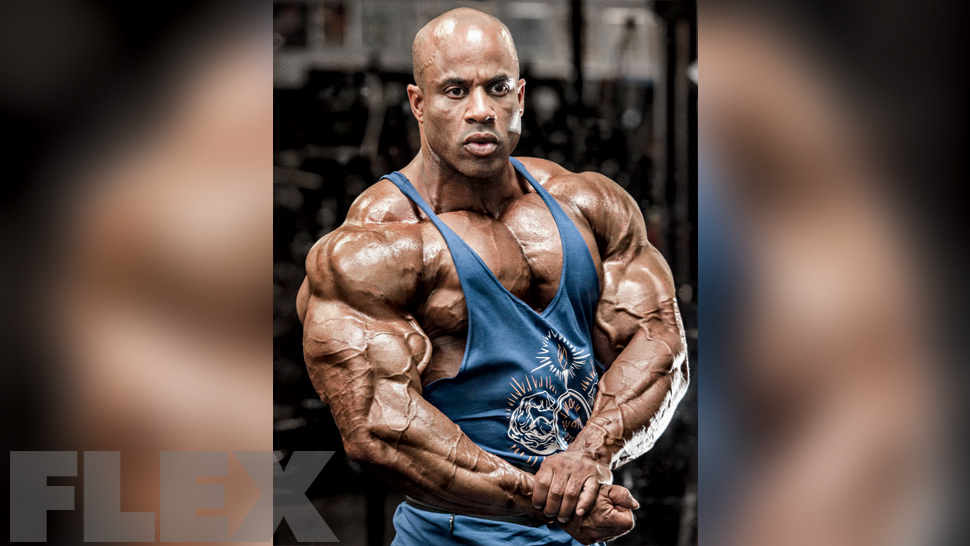 Chest Training with Victor Martinez | Muscle & Fitness