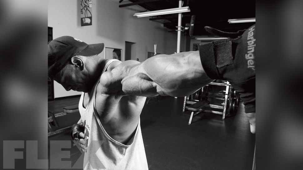 Extreme Stretching | Muscle & Fitness
