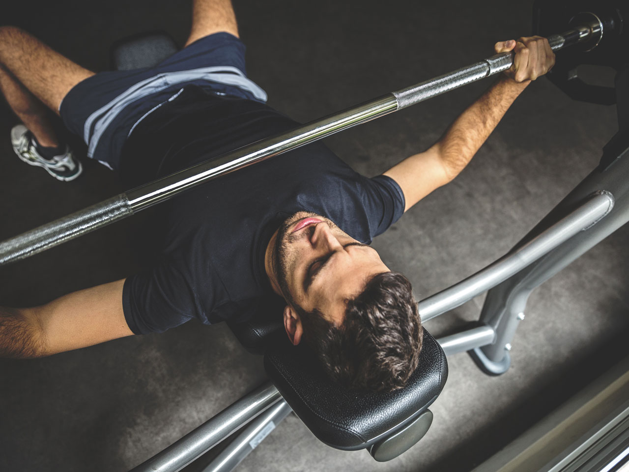 Best Chest Workout Routine For Beginners | EOUA Blog