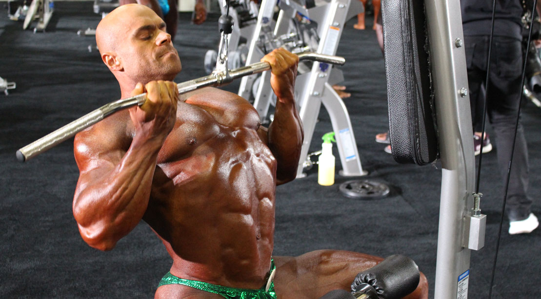 Behind the Scenes at the 2017 Olympia | Muscle & Fitness