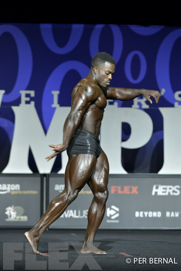 Terrence Ruffin - Classic Physique - 2017 Olympia | Muscle & Fitness