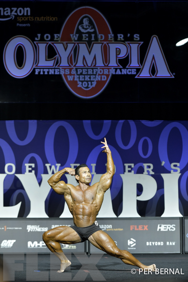 Danny Hester - Classic Physique - 2017 Olympia | Muscle & Fitness