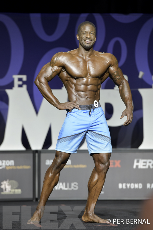 George Brown - Men's Physique - 2017 Olympia | Muscle & Fitness