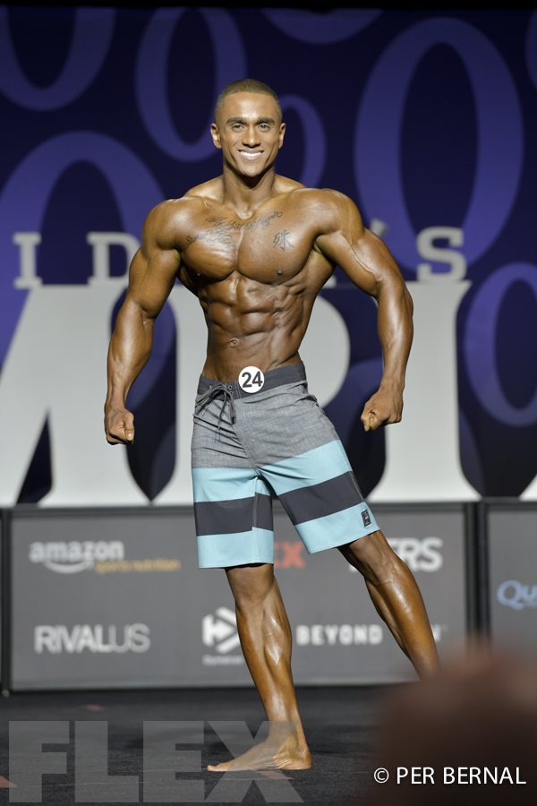 Marvin Moss - Men's Physique - 2017 Olympia | Muscle & Fitness