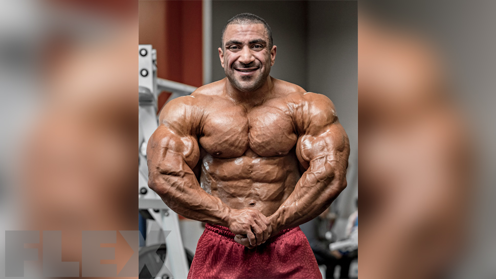 The One-Month, Machine-Only Chest Plan | Muscle & Fitness