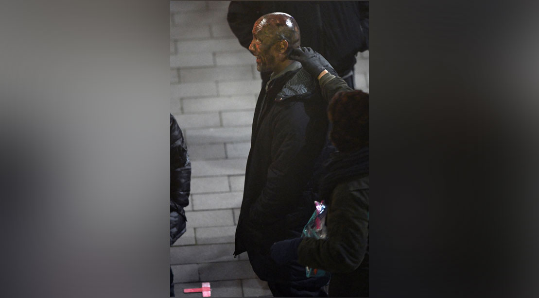 Photos: Dwayne Johnson Looks Fresh Out of the Fire While Filming ...