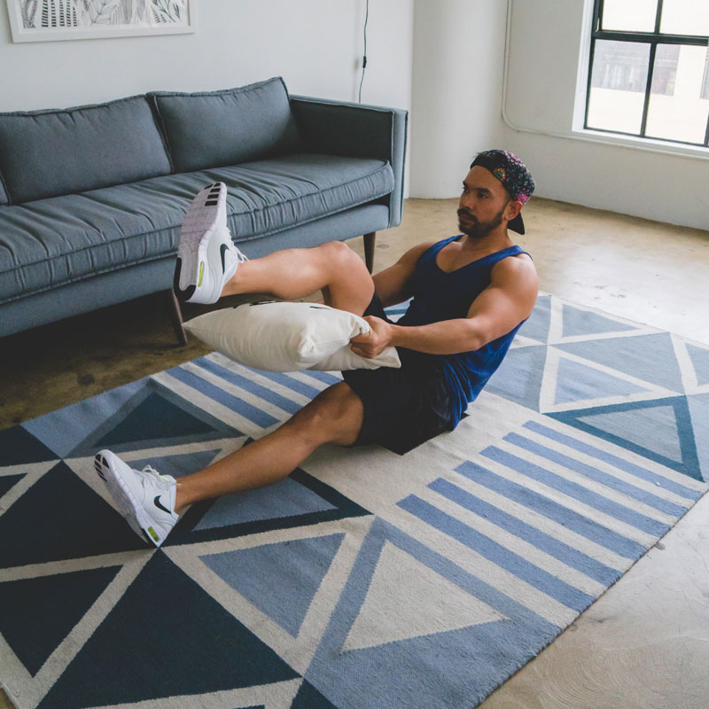 V-sit Figure 8 Exercise Video Guide | Muscle & Fitness