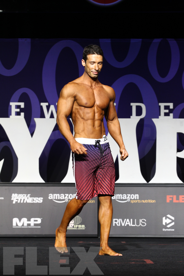 Valeri Iliev - 2017 FLEX Men's Model Search | Muscle & Fitness