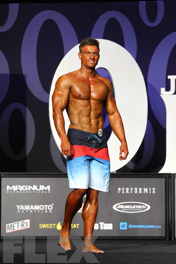 Stanislav Reiser - 2017 FLEX Men's Model Search | Muscle & Fitness