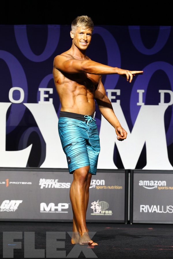 Aaron Nimmo - 2017 FLEX Men's Model Search | Muscle & Fitness