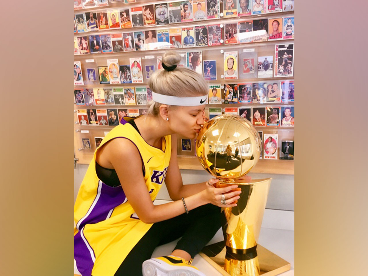 Photo gallery: Here's what happens when supermodels hang out with the ...