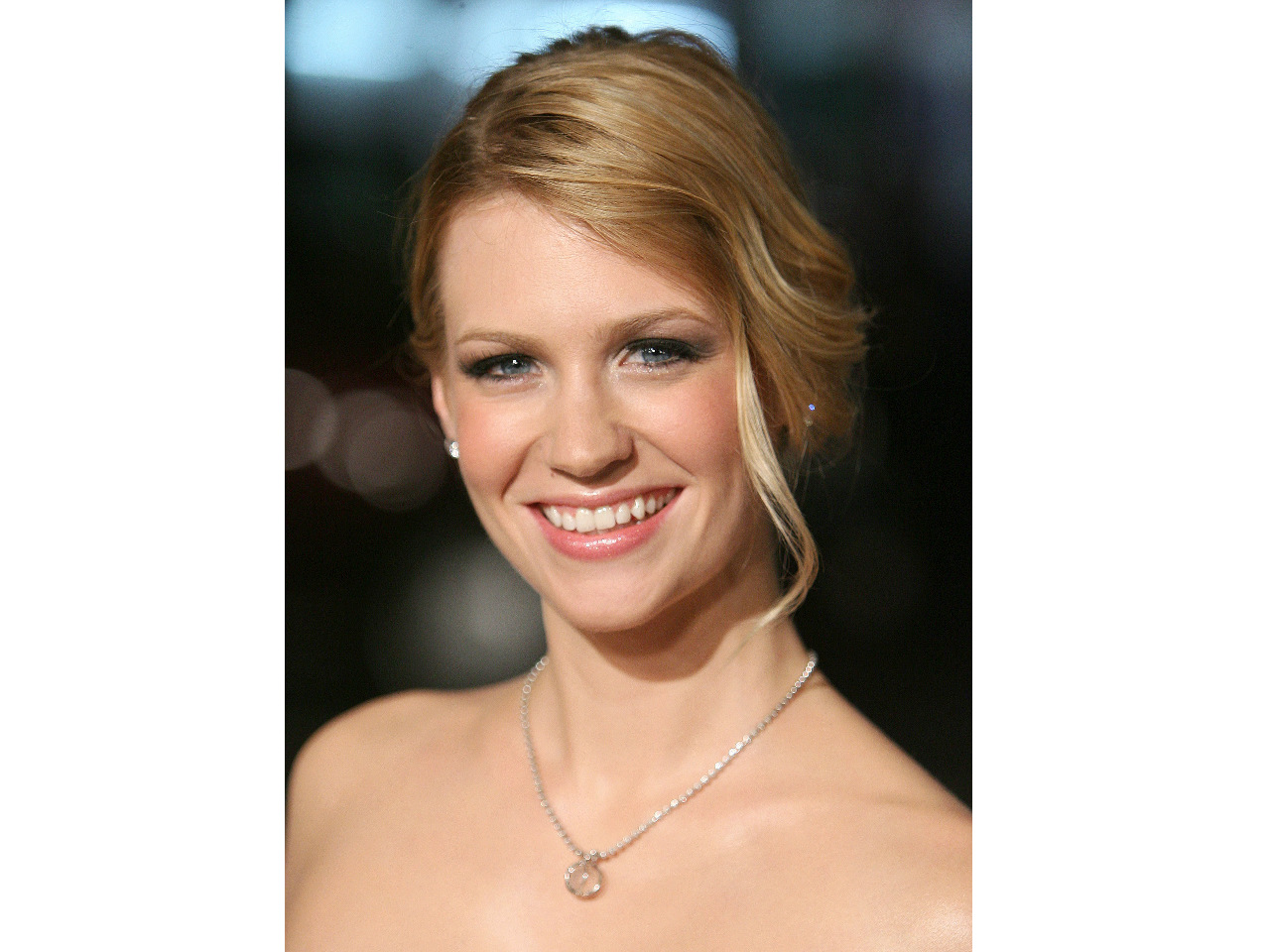 January Jones Chickipedia