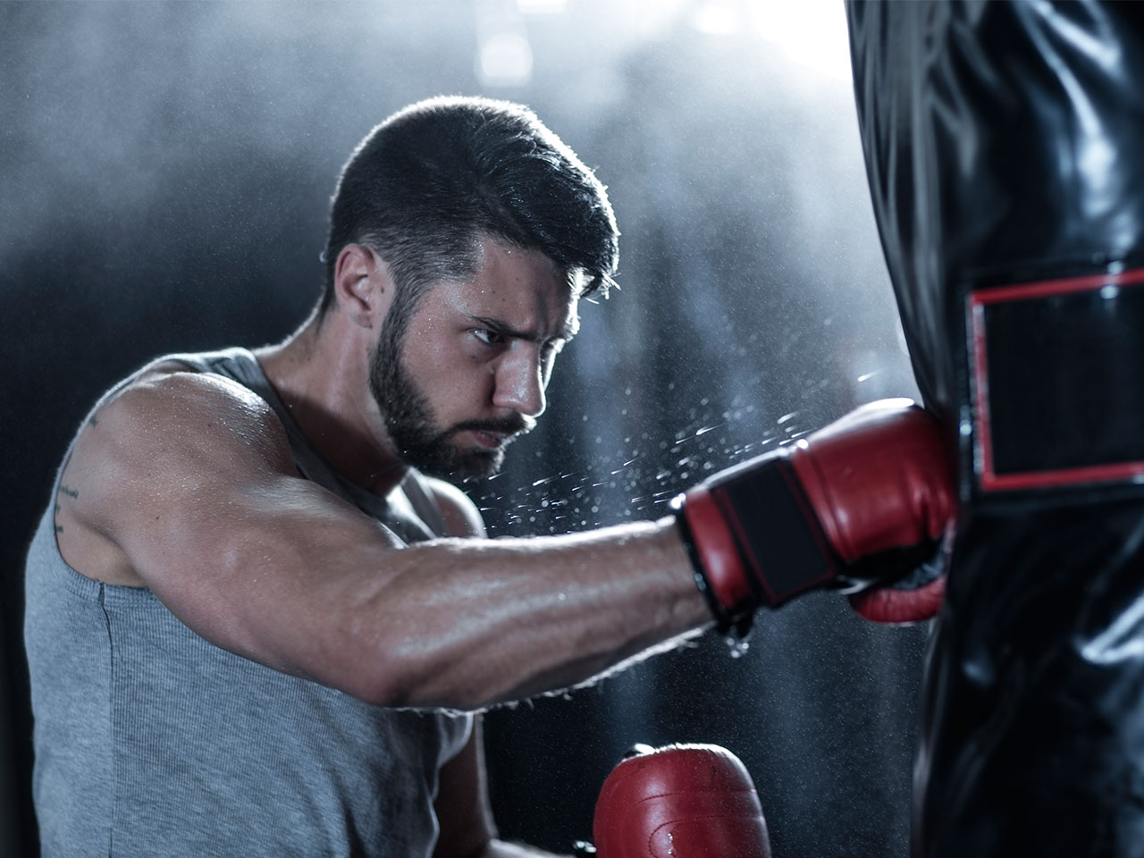 Get a fighter's physique: Workout 8 | Muscle & Fitness