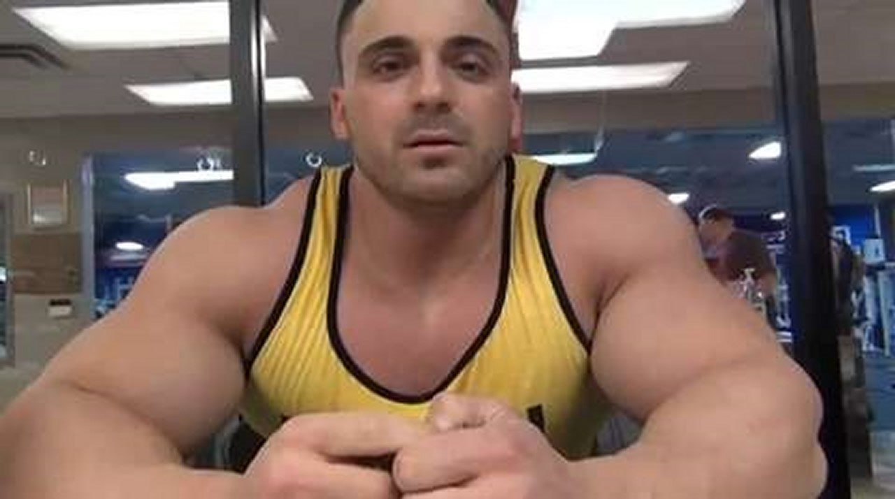 Josh Halladay Bodybuilder