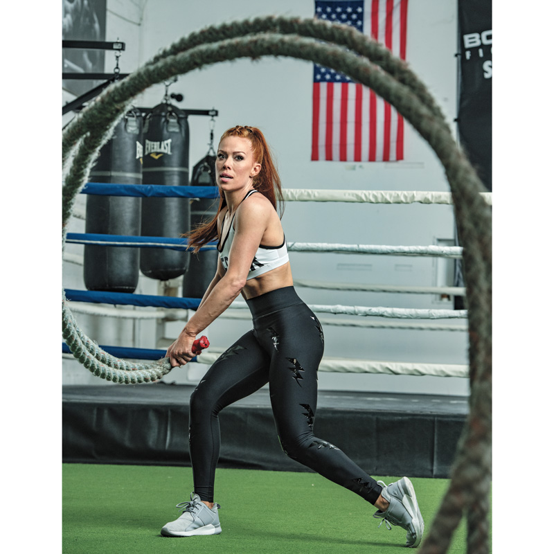 Battle-rope Rotational Slam Exercise Video Guide | Muscle & Fitness