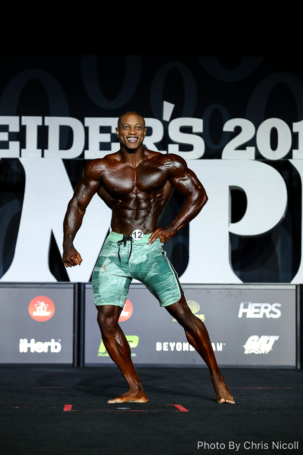Brandon Hendrickson - Men's Physique - 2018 Olympia | Muscle & Fitness