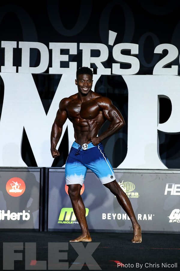 Kyron Holden - Men's Physique - 2018 Olympia | Muscle & Fitness