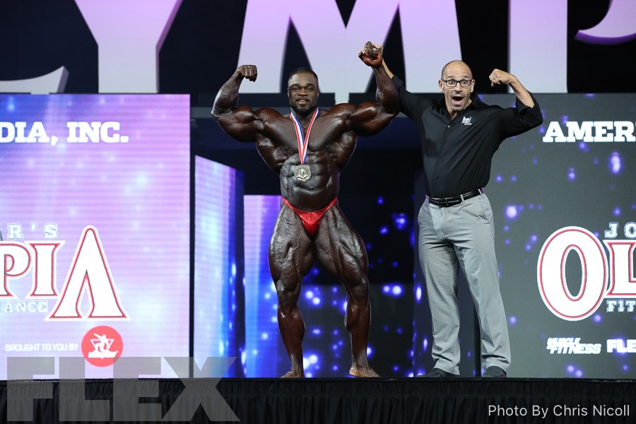Final Posedown & Awards - Open Bodybuilding - 2018 Olympia | Muscle ...