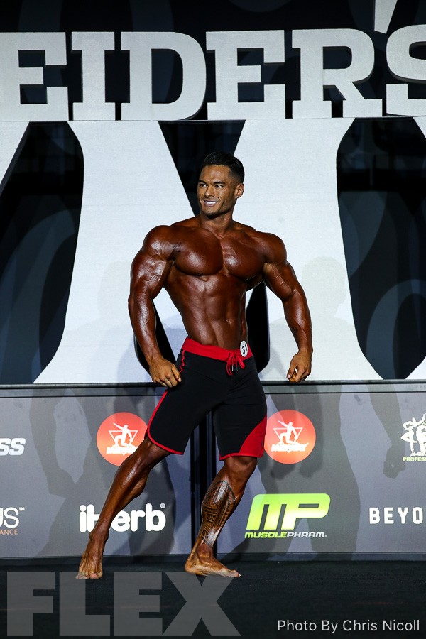 Jeremy Buendia - Men's Physique - 2018 Olympia | Muscle & Fitness