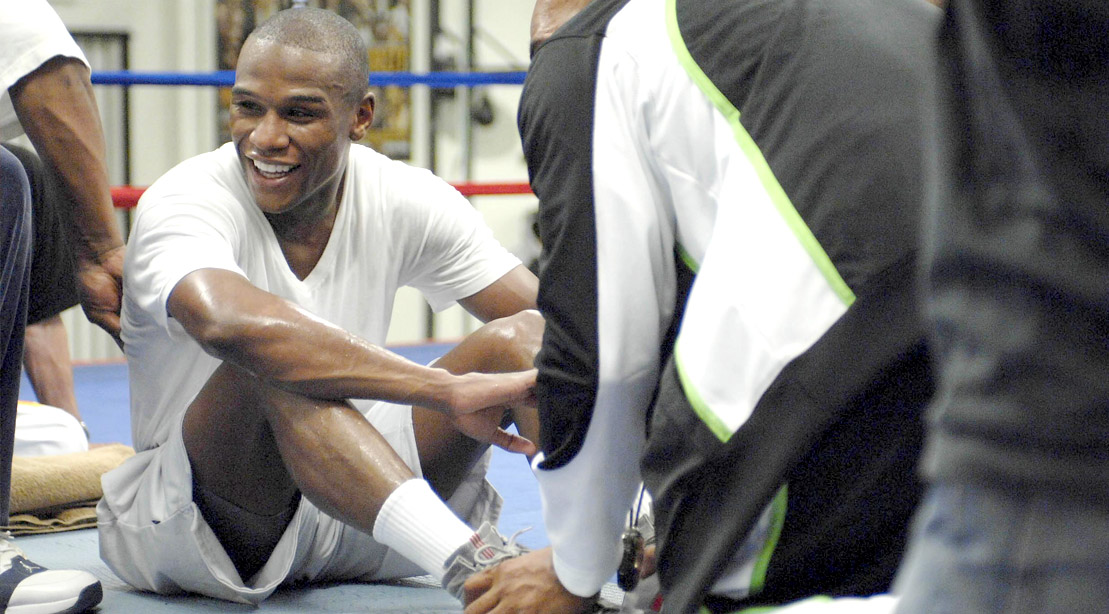 Floyd Mayweather's 30-Minute Boxing Workout | Muscle & Fitness