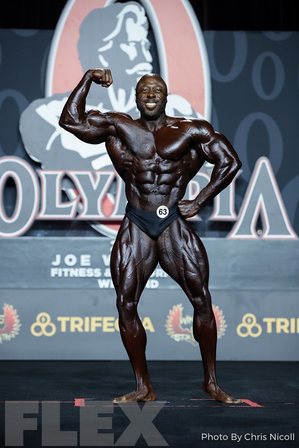 2017 IFBB New York Pro | Muscle & Fitness