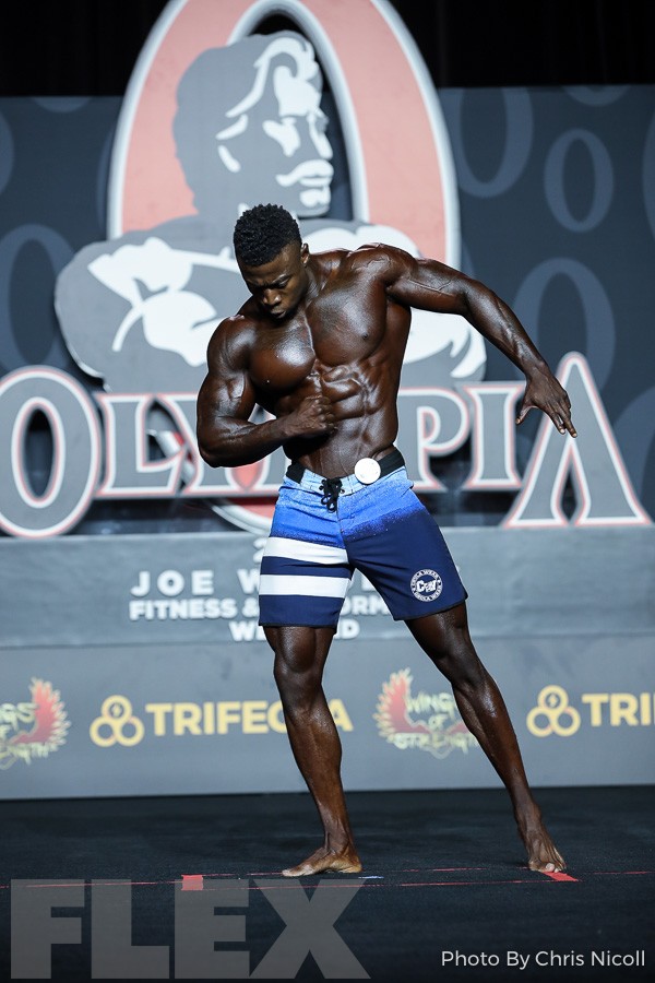 Kyron Holden - Men's Physique - 2019 Olympia | Muscle & Fitness