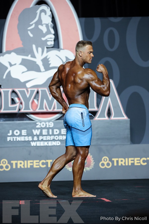 Ondrej Kmostak - Men's Physique - 2019 Olympia | Muscle & Fitness