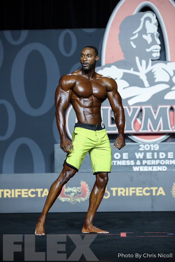 Corey Morris - Men's Physique - 2019 Olympia | Muscle & Fitness