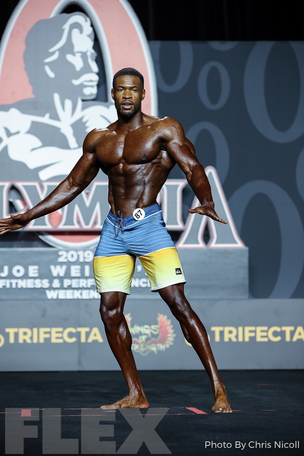 Carl Presendieu - Men's Physique - 2019 Olympia | Muscle & Fitness