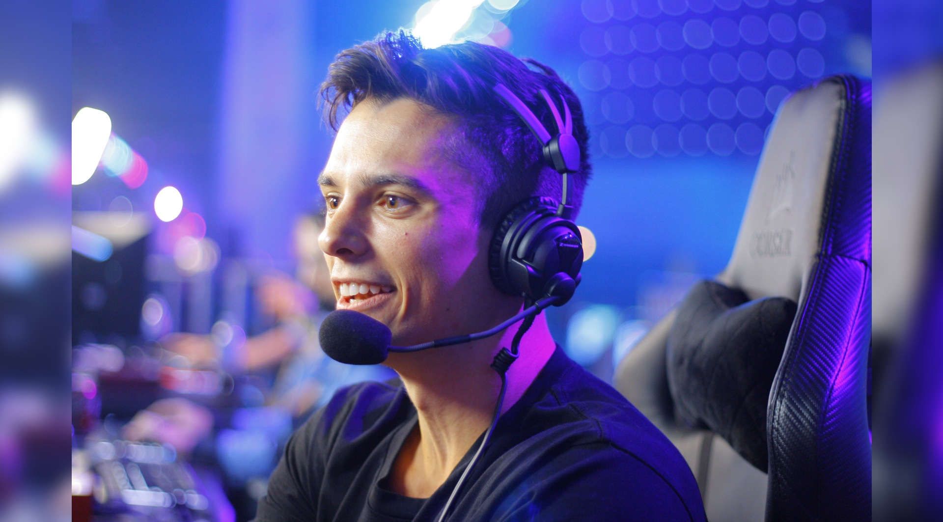 How This Pro Gamer Went From Skinny to Ripped | Muscle & Fitness