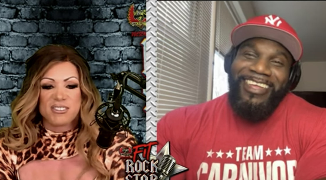 The 'Total Divas' Season 4 Finale | Muscle & Fitness